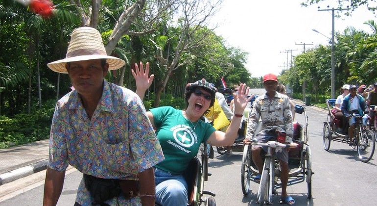 Rickshaw & Walking Tour of Bangkok - Bangkok | FREETOUR.com