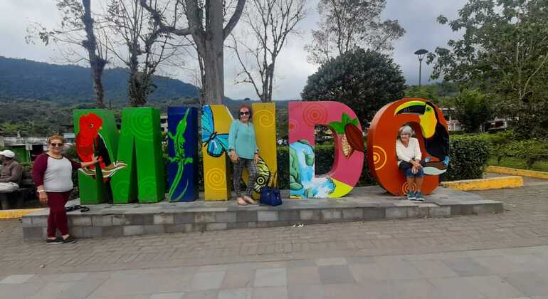 Spaziergang zwischen Chullas - Quito | FREETOUR.com