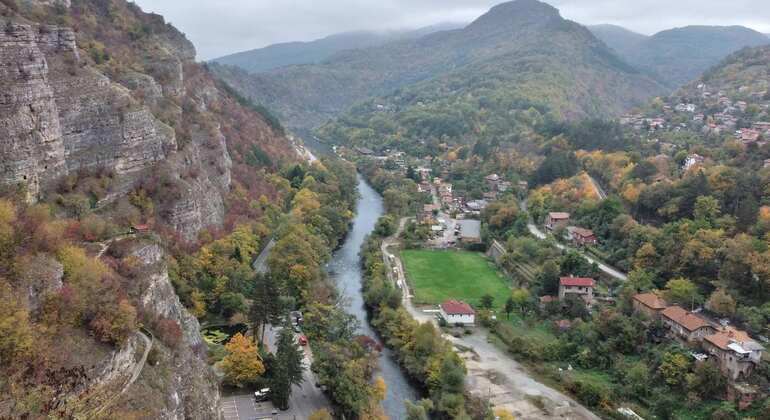 Viagem de um dia ao desfiladeiro de Iskar - Sofia | FREETOUR.com