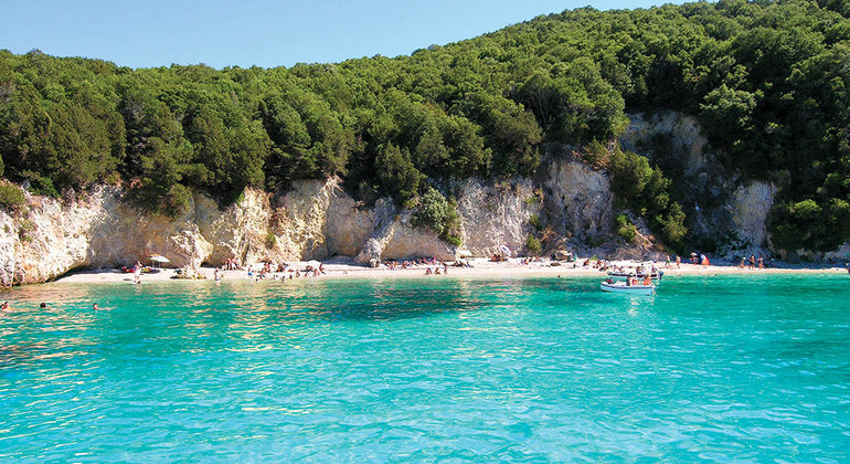 Croisière au départ de Corfou Blue Lagoon & Sivota - Corfu | FREETOUR.com