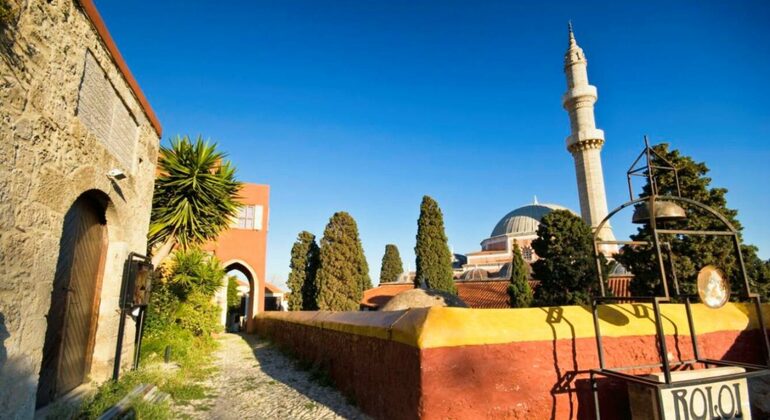 Rhodes : Quiz d'exploration de la ville et jeu de shopping autoguidé ...