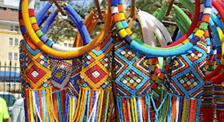 Shopping at The Maasai Market - Nairobi | FREETOUR.com