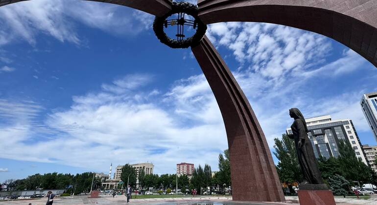 Visite de la ville de Bichkek - Histoire, architecture et culture ...