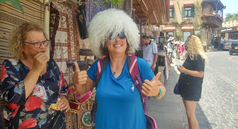 Passeio a pé em Baku - Baku | FREETOUR.com